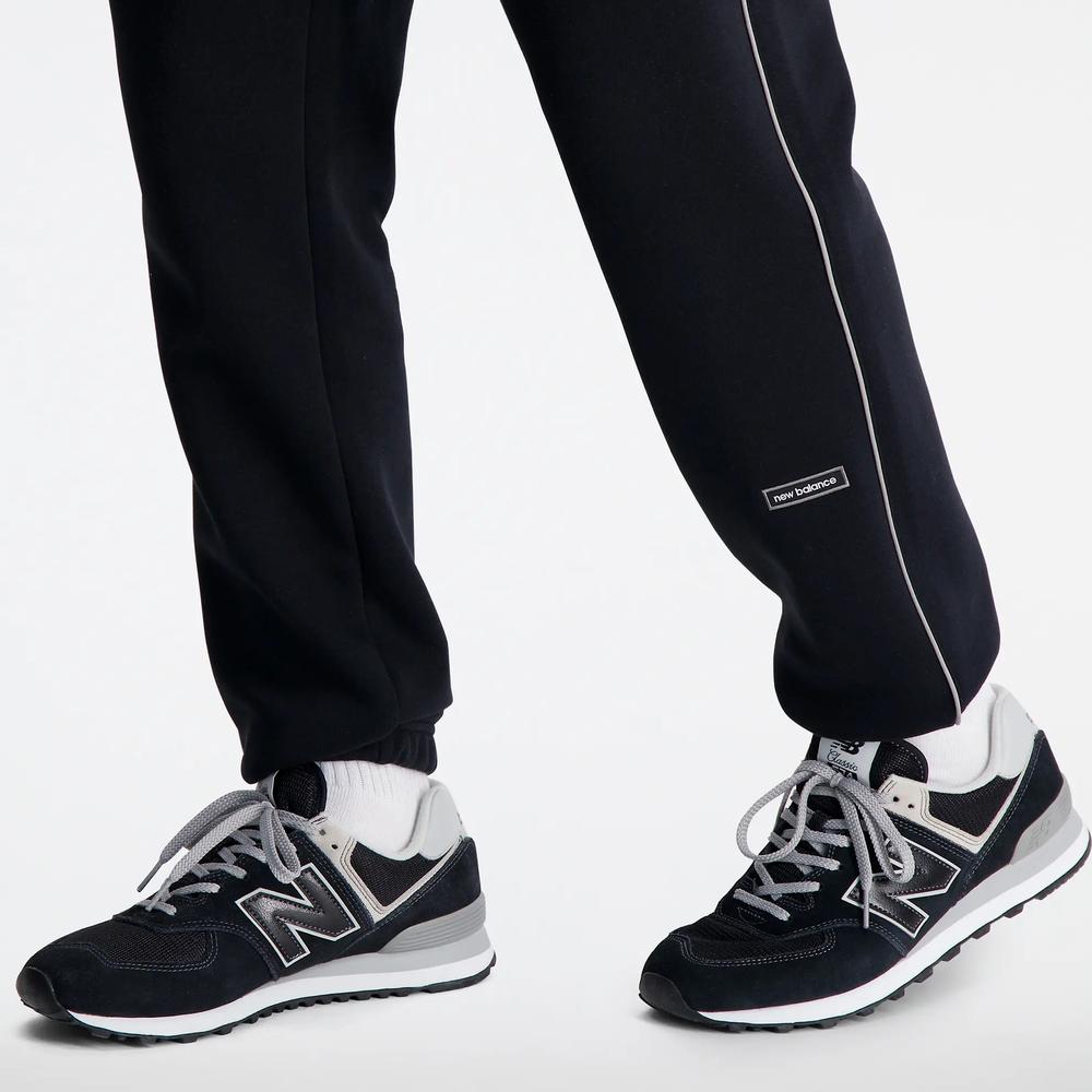 Spodnie New Balance MP33518BK męskie, czarne